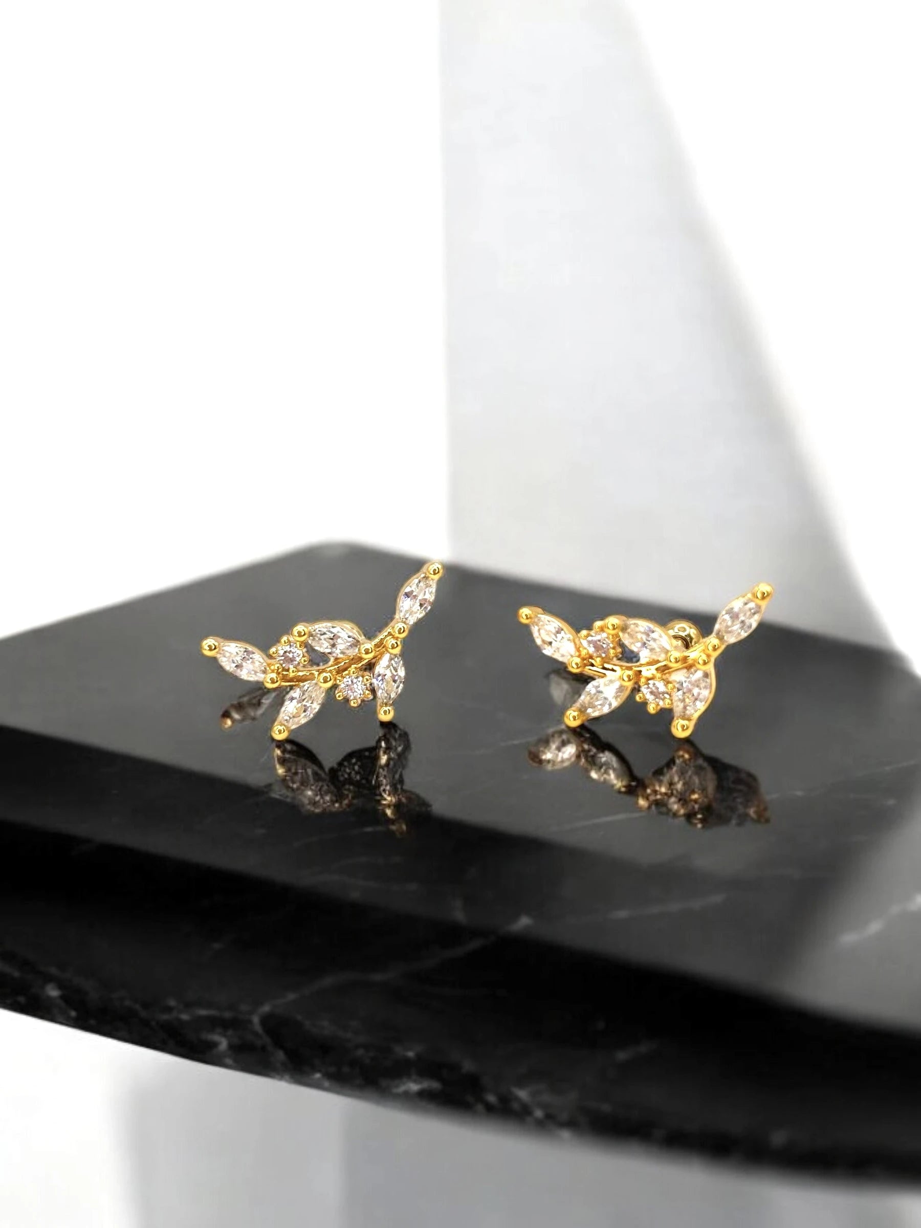 Golden grace ear piercing – Vitals & Vibes